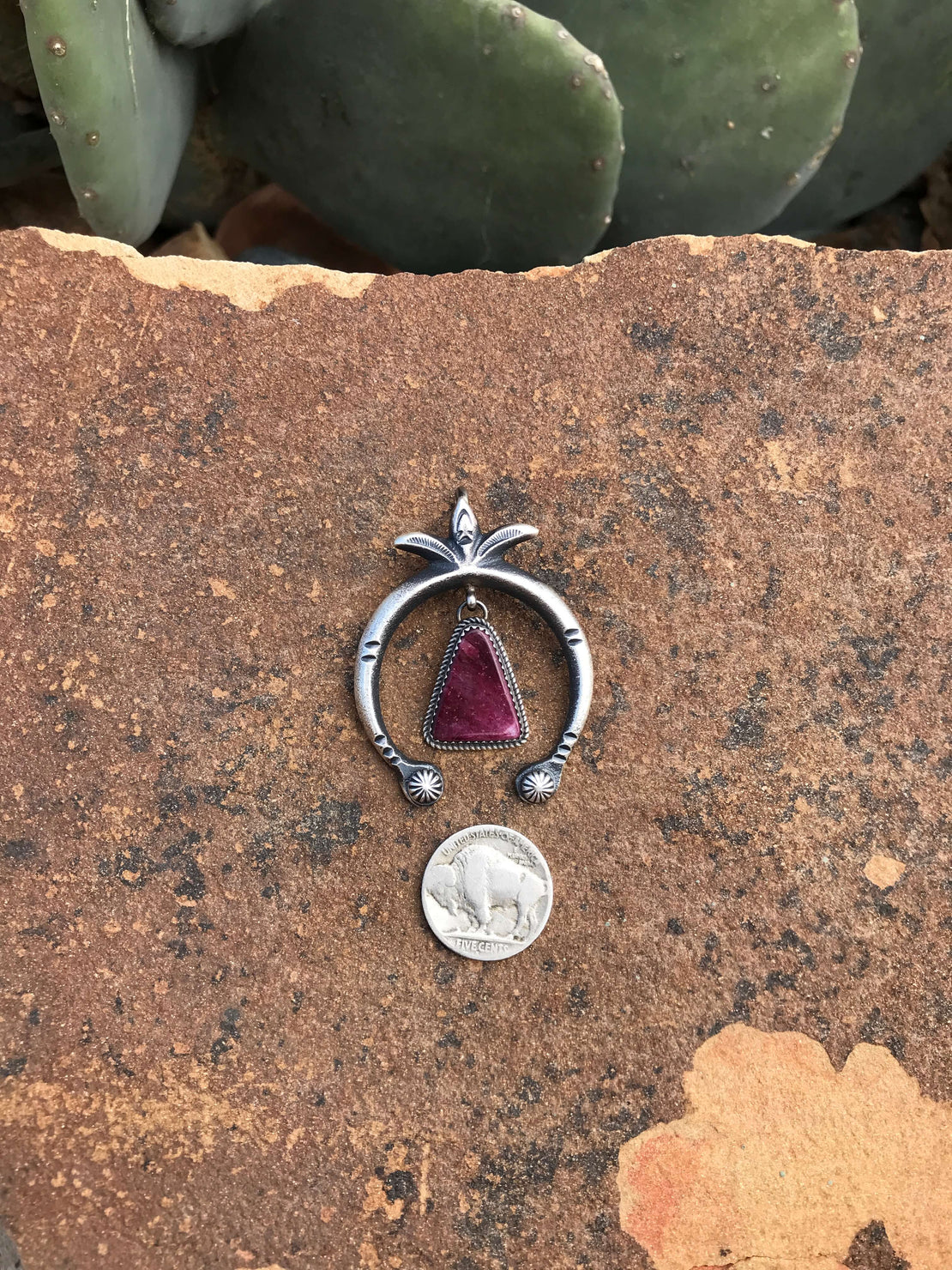 The Naja Symbol in Navajo Jewelry: Meaning & Significance – Calli Co ...