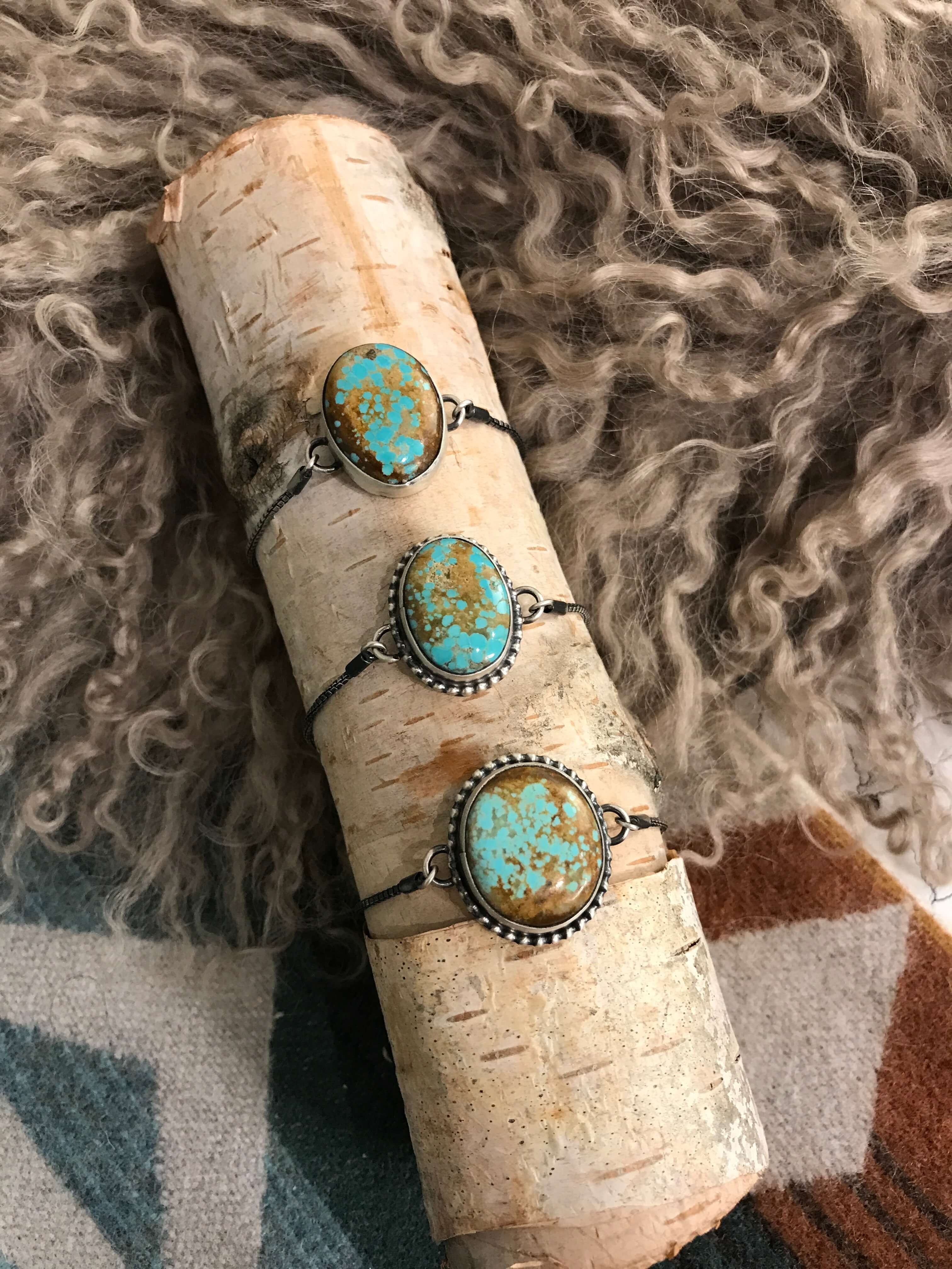 The Ultimate Guide to Turquoise from Number 8 Mine – Calli Co. Silver